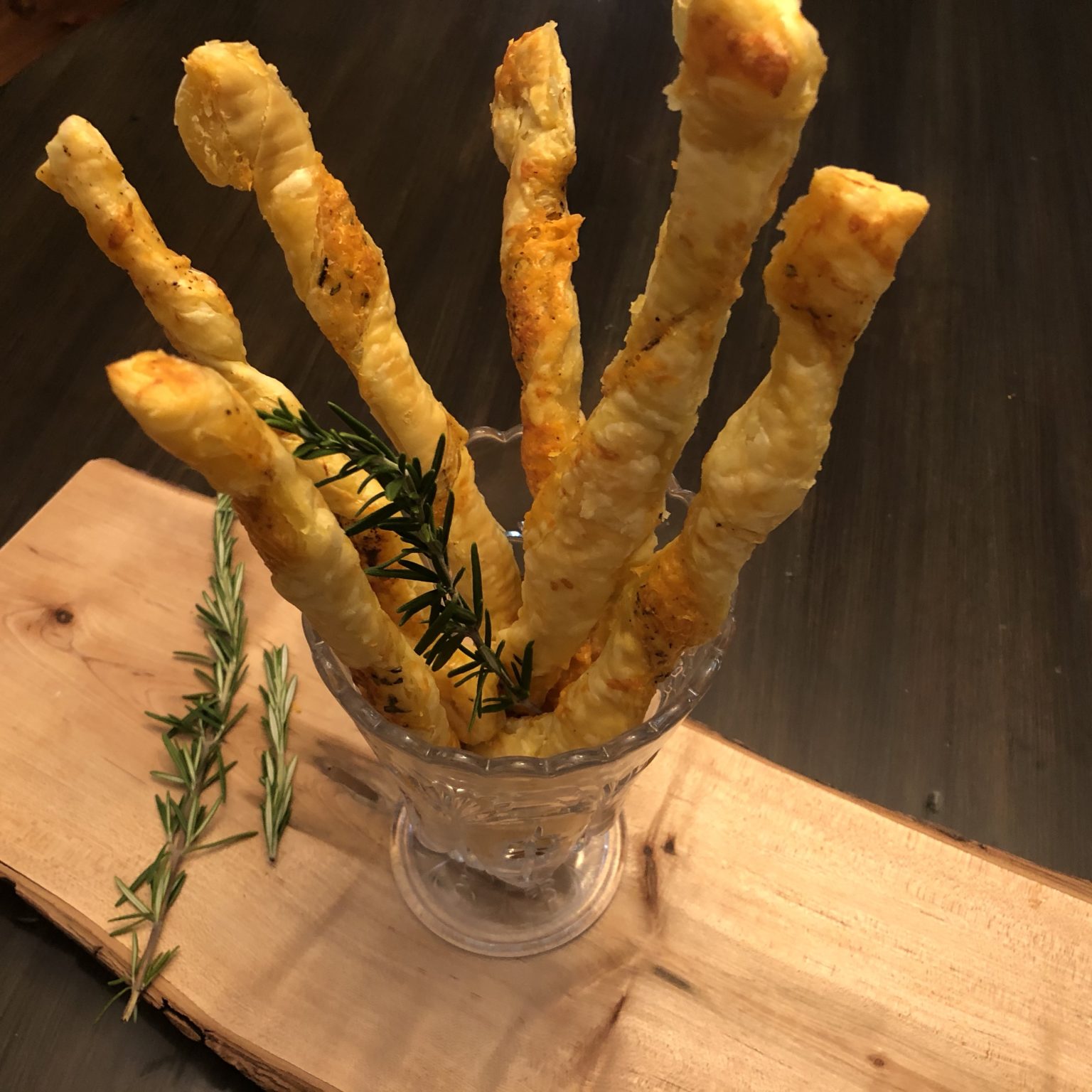Smoked Paprika & Rosemary Cheese Straws | The Gorgeous Spice Co.